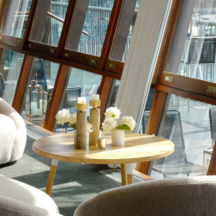 Special Occasions on Sydney Harbour: Unforgettable Celebrations with Stunning Views - Dockside Group