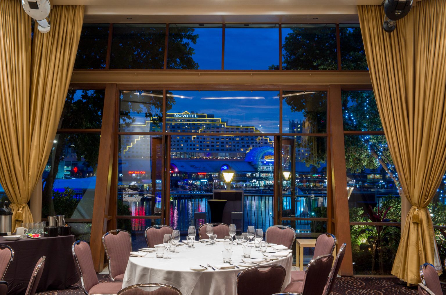 University Banquet Events - Dockside Group